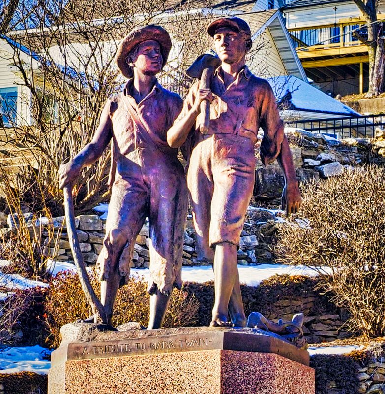 MARK TWAIN’S HOMETOWN: HANNIBAL, MISSOURI – THE TRAVELING SENIORS