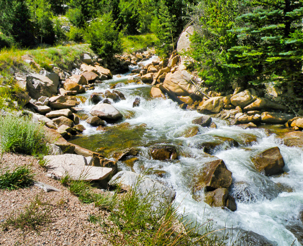 COLLEGIATE PEAKS SCENIC BYWAY IN COLORADO – THE TRAVELING SENIORS